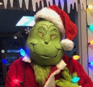 An Easy Grinch Themed Dinner - There and Home Again